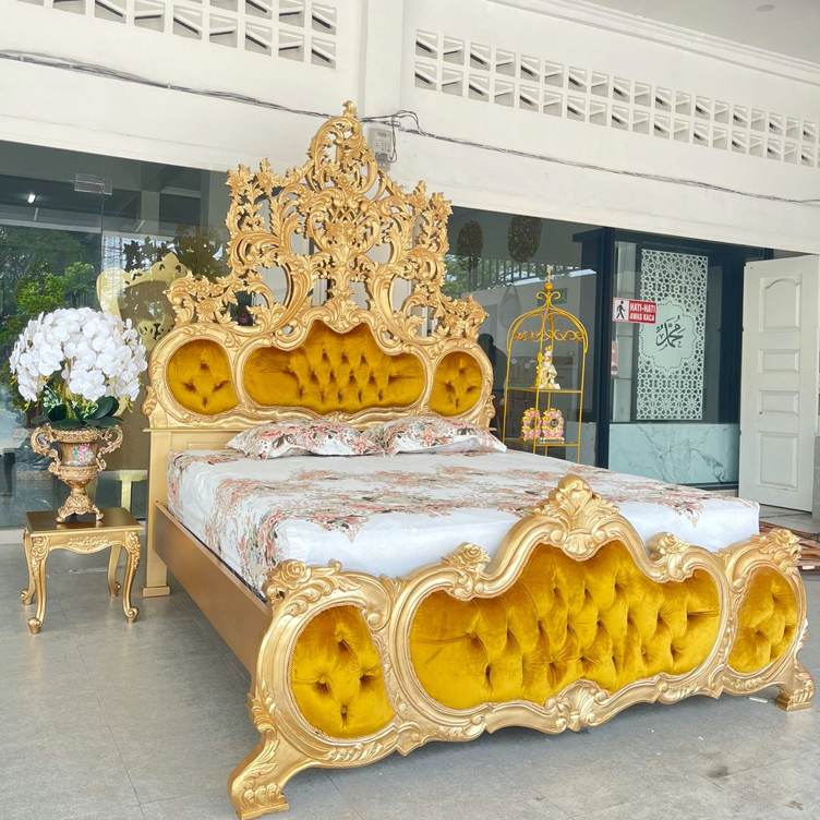 Jual DIVAN JATI MEWAH FULL UKIR KAYU JATI//TEMPAT TIDUR SULTAN UK 180 X ...