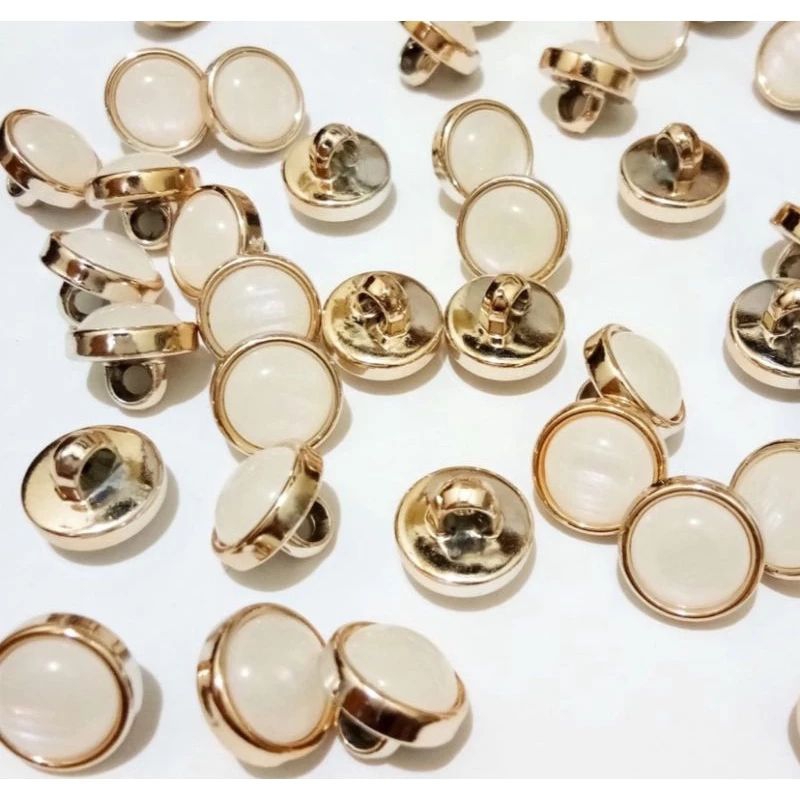 Jual 400 pcs Kancing Baju Mutiara Silver Gold / kancing jamur mutiara ...