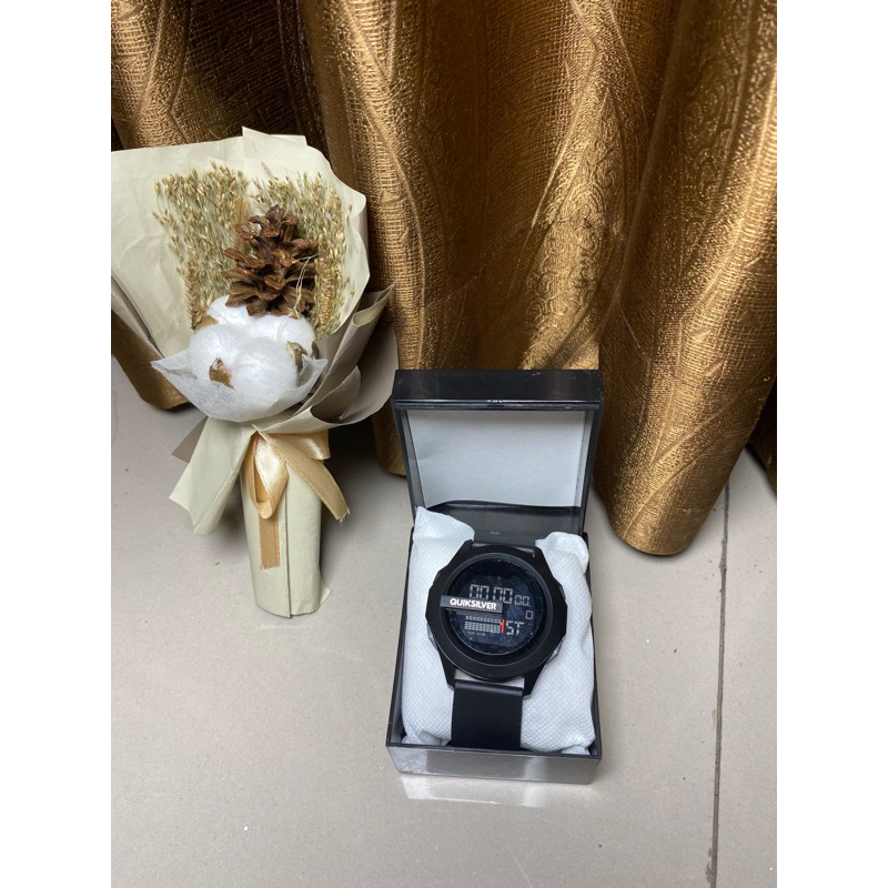 Jual Jam Tagan pria anti air sport digital free box jam | Shopee Indonesia