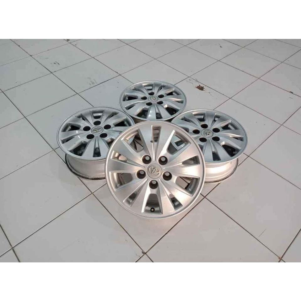 Jual Velg Oem Toyota Inova Ring 15 Bisa Di apv granmax new Carry L300 ...
