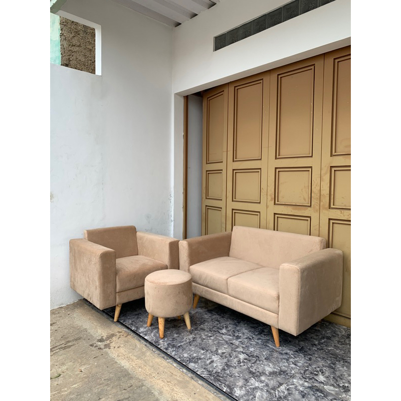 Jual sofa set ruang tamu dua plus satu seater plus stool harga murah ...