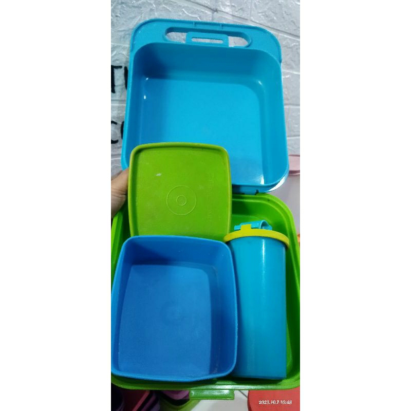 Jual PAKET BEKAL ANAK TUPPERWARE SECOND | Shopee Indonesia