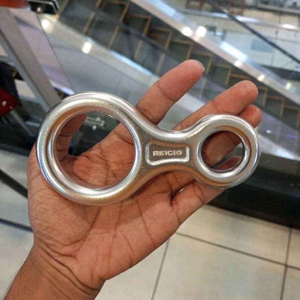 Jual FIGURE 8 EIGHT 35 KN DESCENDER HAIDAR TRACK W ROPE CLIMBING ...