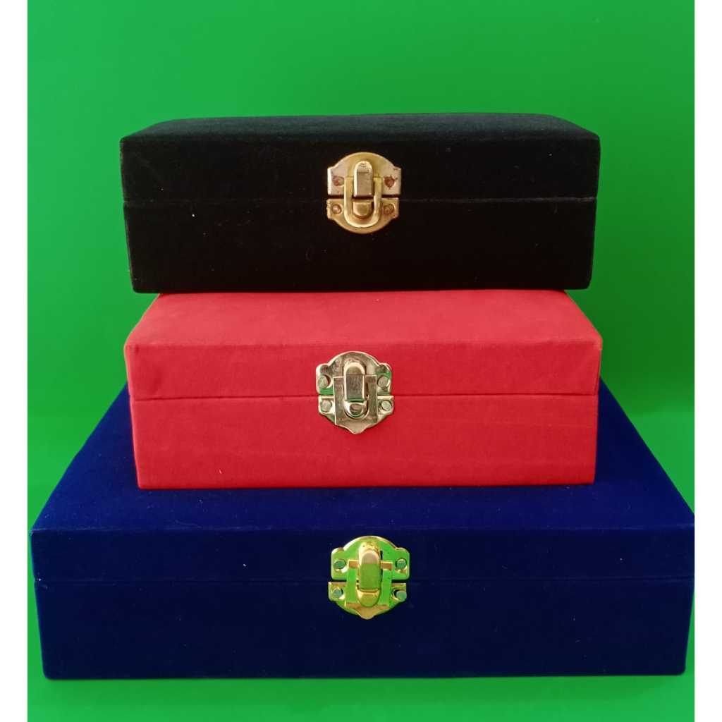 Jual Box Bludru | Shopee Indonesia
