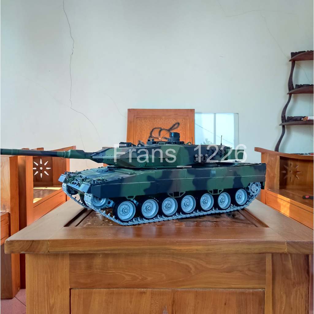 Jual Rc Tank Heng Long Second Tiger 2, Tiger 1, T-72, Leopard 2a6, M1A2 ...