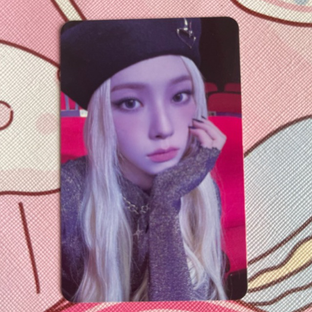 Jual photocard karina poster aespa official | Shopee Indonesia