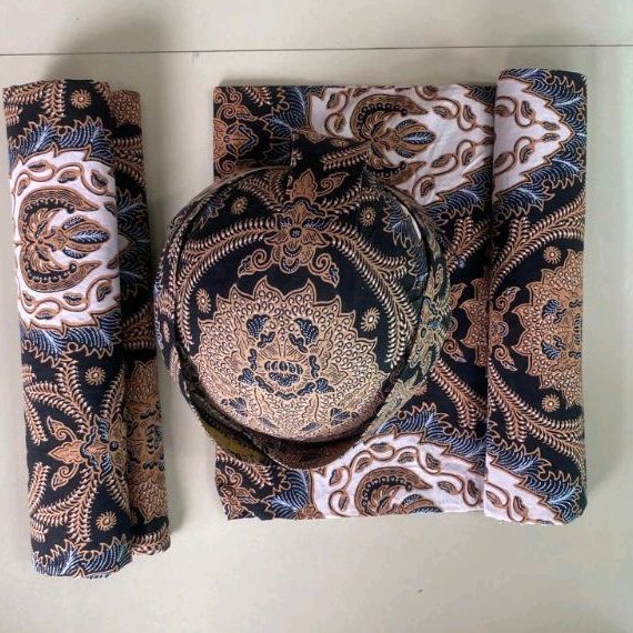 Jual Jarik Set Blangkon Motif Bokor Kencono Lawasan | Shopee Indonesia