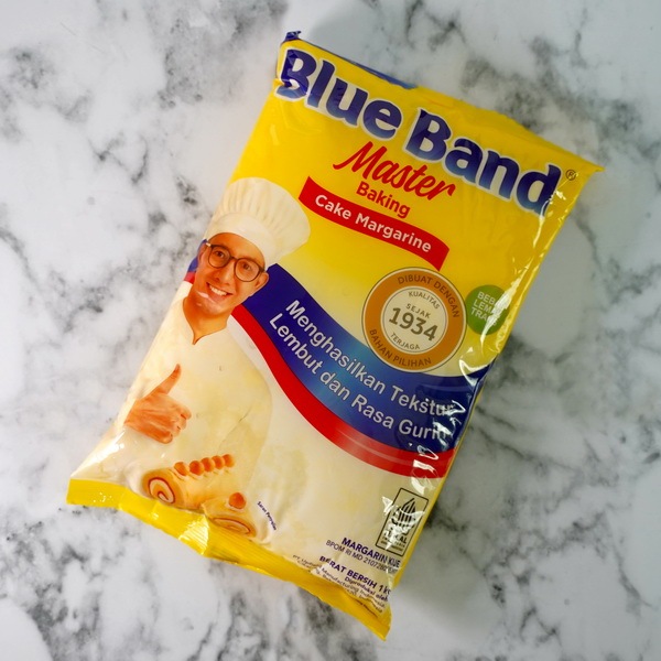 Jual BLUE BAND MASTER CAKE MARGARIN KEMASAN 1KG | Shopee Indonesia