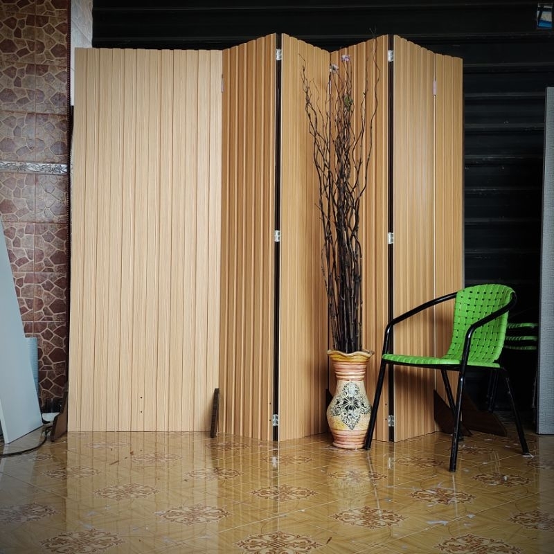 Jual partisi outdoor wpc 01 tinggi 2m rangka besi | Shopee Indonesia