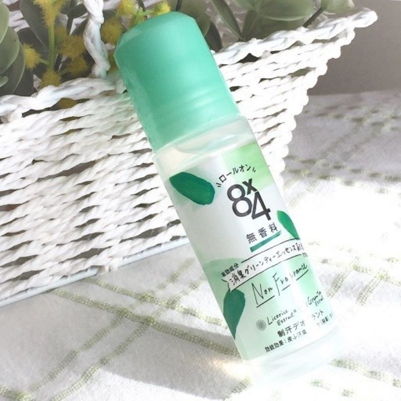 Jual Kao 8x4 Deodorant Roll On Jepang (45ml) | Shopee Indonesia