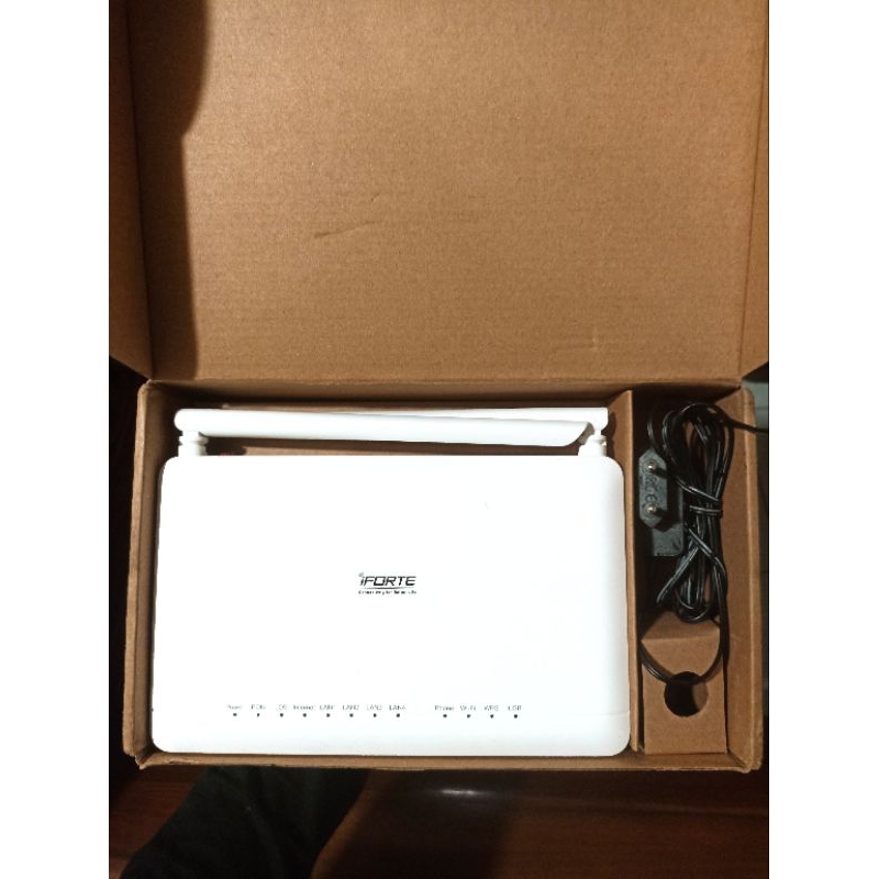 Jual ROUTER ZTE F679L LIKE NEW NORMAL DAN ADAPTOR PRODUKSI TAHUN 2023 ...