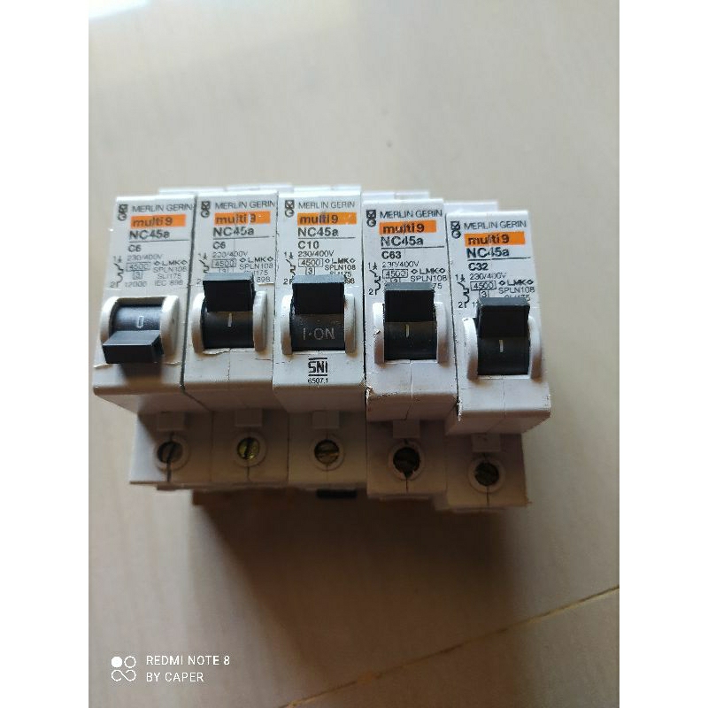 Jual MCB MULTI9 MERLIN GERIN SECOND/bekas ORI NORMAL | Shopee Indonesia
