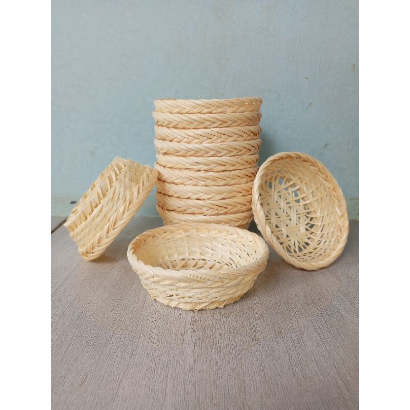 Jual kerajinan anyaman keranjang bambu oval mini wadah Snack kemasan ...