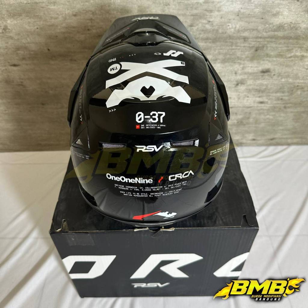Jual HELM ONEONENINE TH9 VORTEX ORCA MARK II - BLACK GLOSSY BLACK WHITE ...