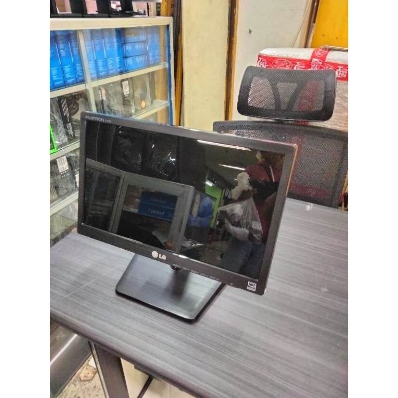 Jual monitor LED LG 16 in wait murah | Shopee Indonesia
