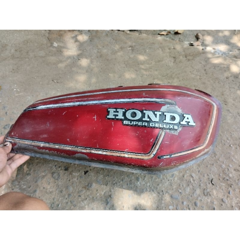 Jual Tangki gl 100 original paint set emblem dan tutup bulat | Shopee ...