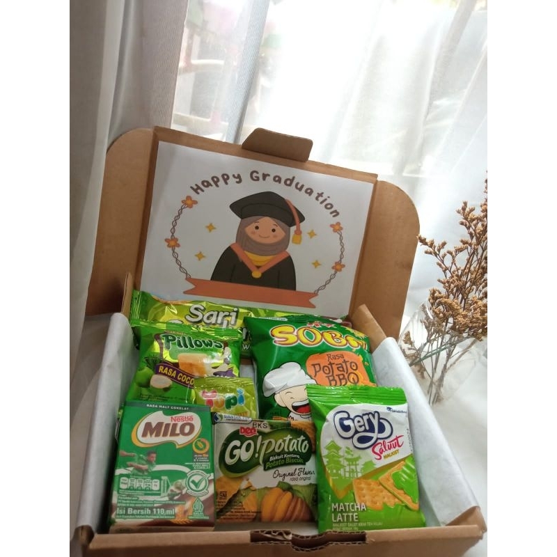 Jual Paket Hampers hijau / paket Snack hijau / Hampers hijau / Snack ...
