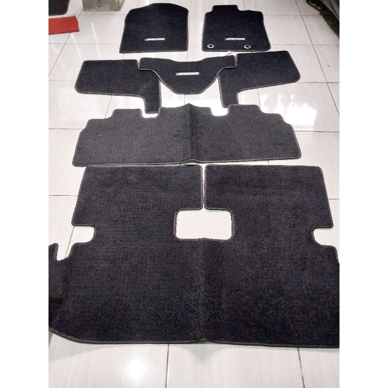 Jual karpet mobil Avanza 1set full | Shopee Indonesia