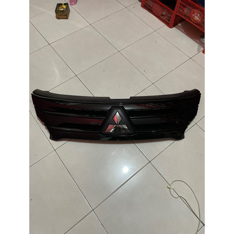 Jual grill radiator komplit mitsubishi pajero sport 2021 2022 2023 ...