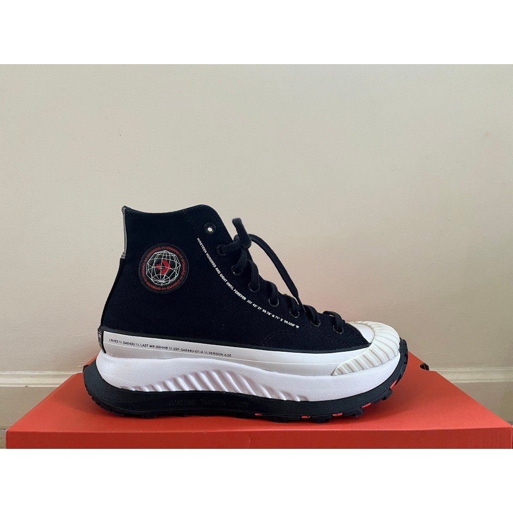 Jual Converse Chuck 70 AT-CX Future Utility - Black/Magic Flame/White ...