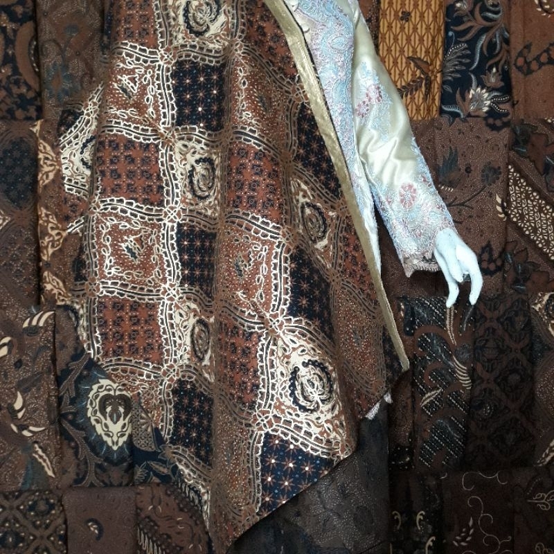 Jual Kain Batik Prodo Sragen Eksklusif Sidodrajad Gold (Pre Order ...