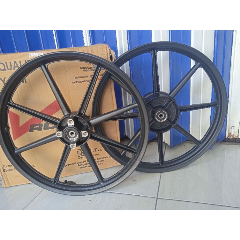 Jual velg bintang velg balok yamaha fizr warna hitam palang 8 merk ...