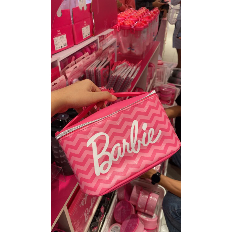 Jual Miniso x Barbie Pouch Make Up | Shopee Indonesia Jual Miniso x Barbie Pouch Make Up | Shopee Indonesia