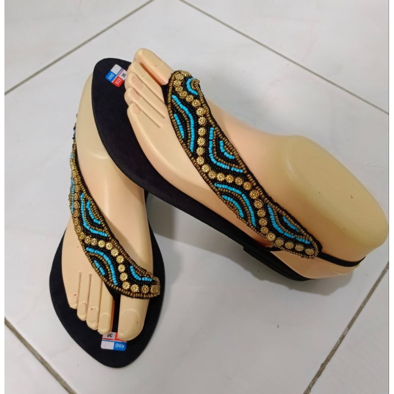 Jual Sendal etnik bali/sendal monte/sendal bohemian/oleh2 khas bali ...