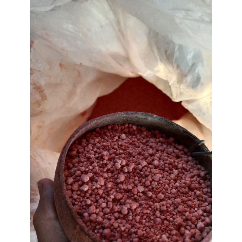Jual Pupuk NPK Phonska Merah Muda kemasan 500 Gram | Shopee Indonesia