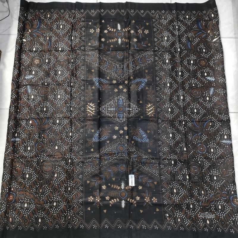 Jual SARUNG BATIK HALUS ,( MOTIF BATIK GUS IKDAM ) | Shopee Indonesia