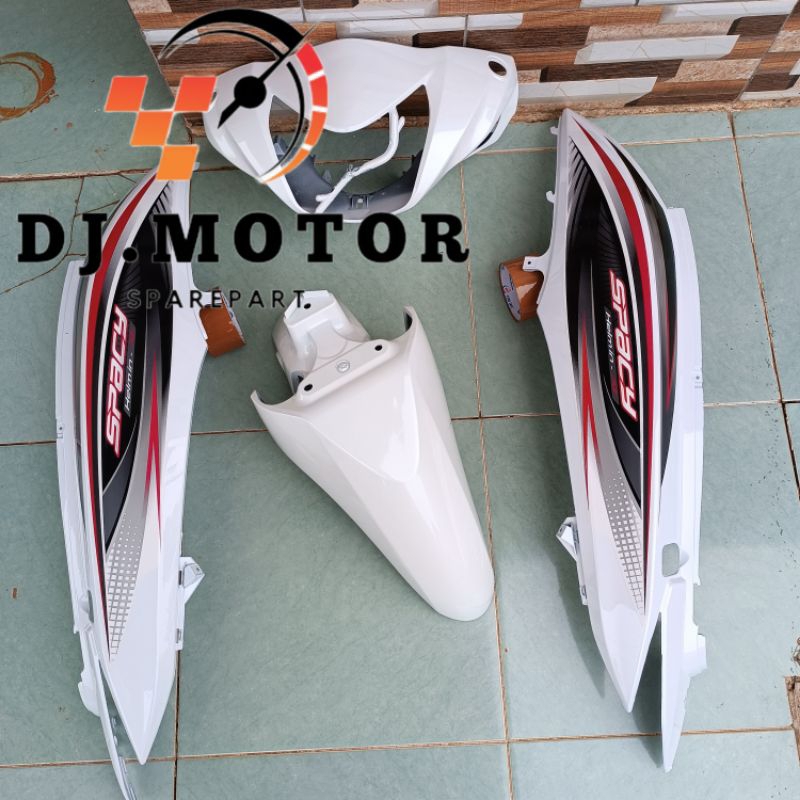 Jual cover full body halus honda spacy putih plus striping | Shopee ...