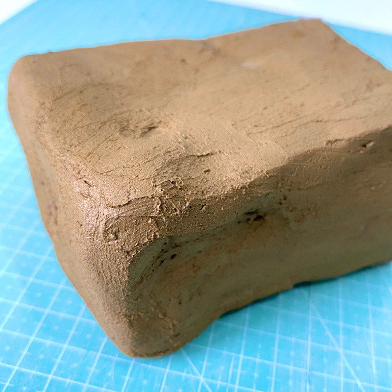 Jual Tanah Liat Plered 1 KG - Tanah Liat Prakarya - Tanah Liat Kerajinan | Shopee Indonesia