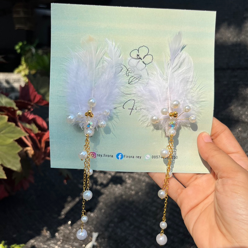 Jual jepit anak bulu putih handmade by firora | Shopee Indonesia