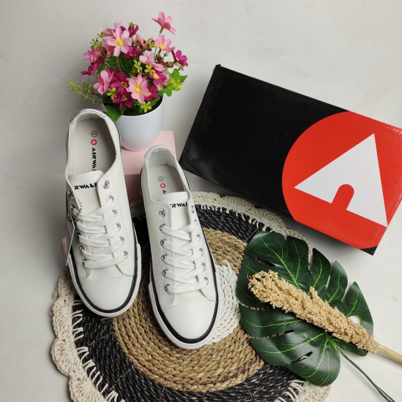 Jual ‼️Laila Branded Ponorogo‼️ Sepatu Sneakers Dewasa Cowok AIRWALK ...