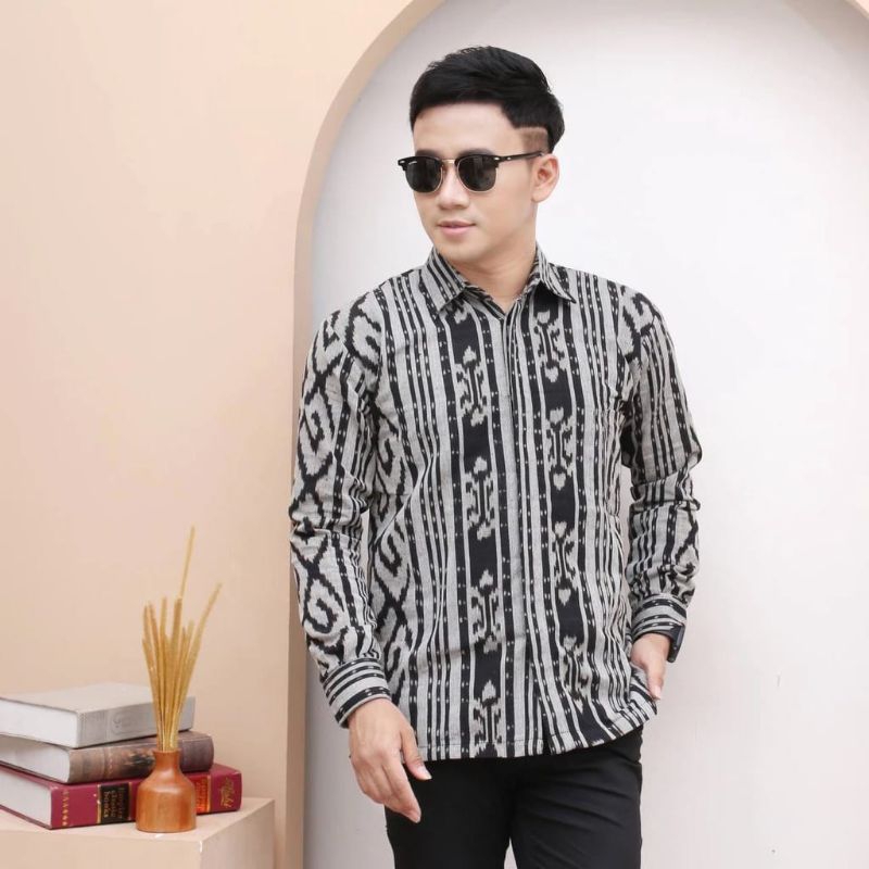 Jual (READY STOK) KEMEJA BATIK TORAJA 3 VARIASI WARNA - KEMEJA BATIK ...