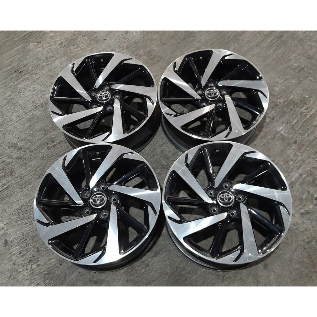 Jual Velg Mobil Bekas Ori Standar New Rush Ring 17 Lebar 6,5 Inch Hole ...