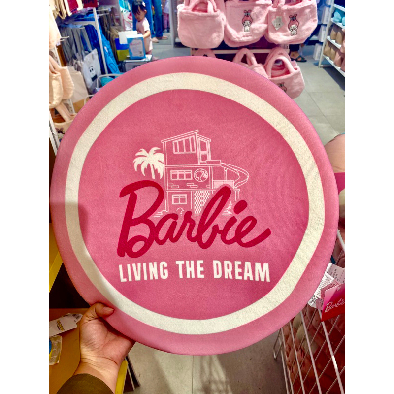 Jual MINISO X BARBIE BANTAL DUDUK | Shopee Indonesia