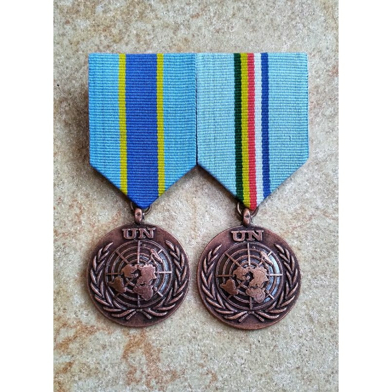 Jual Sepasang medali PBB (UN) | Shopee Indonesia