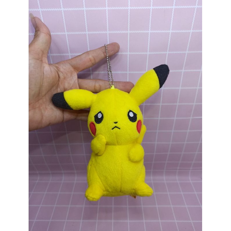Jual boneka Pikachu pokemon original pokemon sad face | Shopee Indonesia