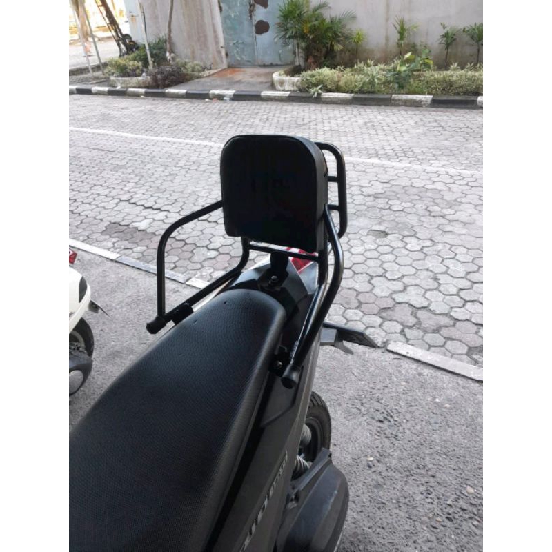 Jual Sandaran Senderan Semua Motor Vario 160 Sandaran Jok Belakang ...