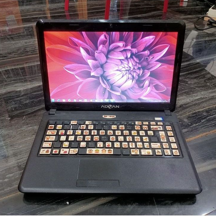 Jual Advan Soulmate M4-50232 AMD C-50 Processor Ram 2 Gb Hdd 320 Gb ...