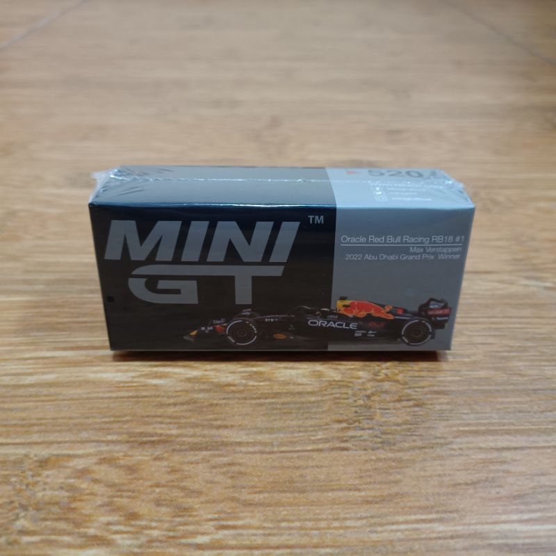 Jual MINIGT Mini GT Red Bull F1 Racing RB18 Max Verstappen Winner Abu ...