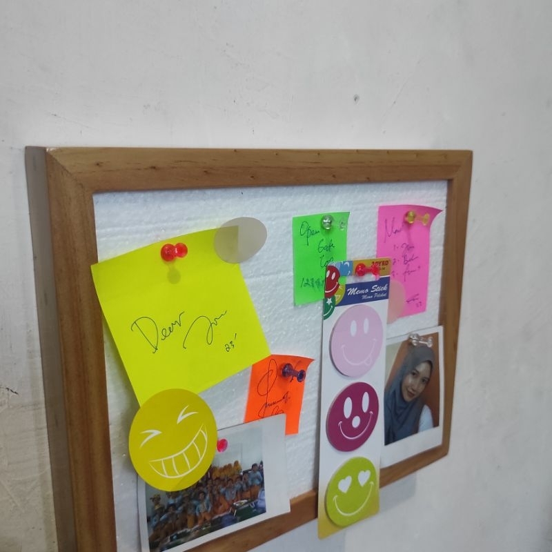 Jual Papan Buletin Gabus Putih Untuk Tempel Note Catatan/foto/asesoris ...