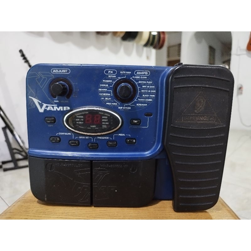 Jual EFEK GITAR BEHRINGER V-AMP | Shopee Indonesia