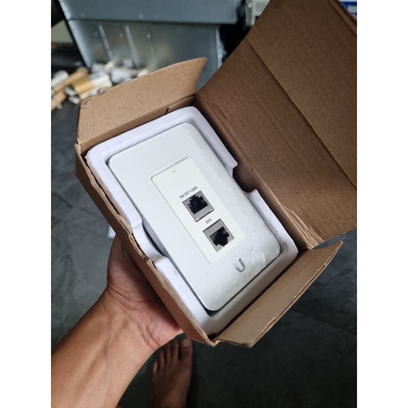 Jual Ubiquiti UAP-IW UniFi AP In-Wall | Shopee Indonesia