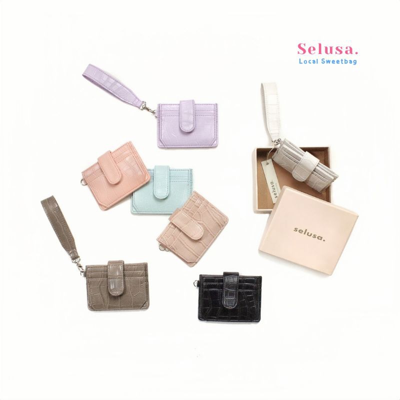 Jual SELUSA YOONA HAND WALLET WITH STRAP (Free Exclusive Hard Box ...