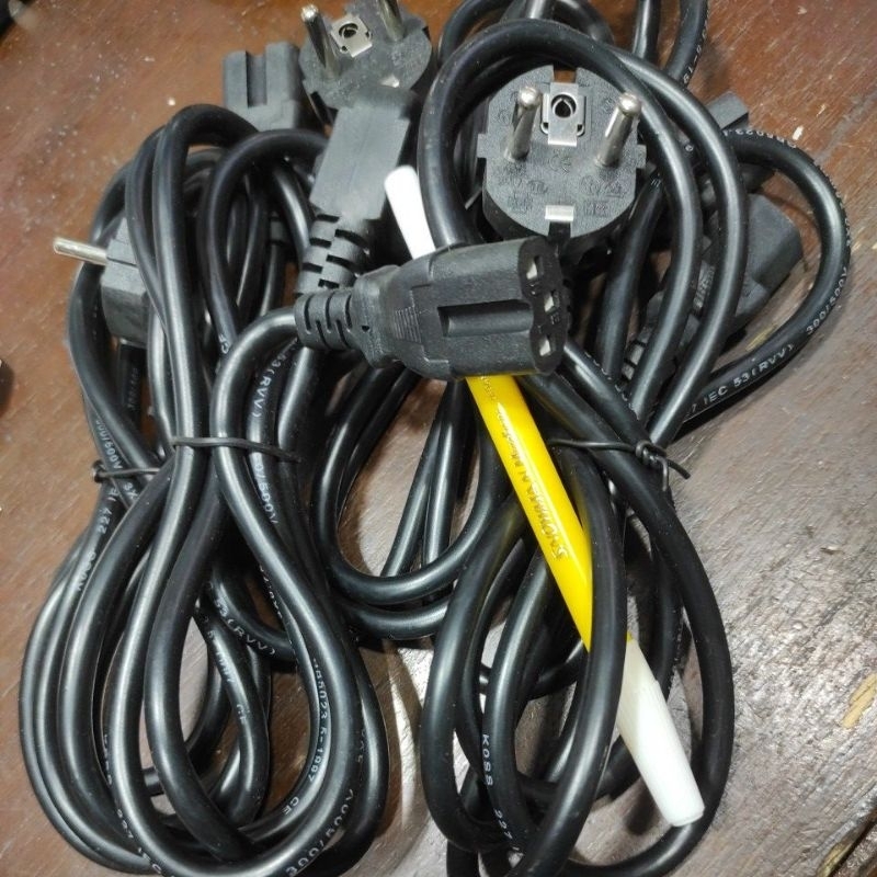 Jual Kabel Power 3 pin Kabel Colokan listrik 3p 3x0.75mm | Shopee Indonesia