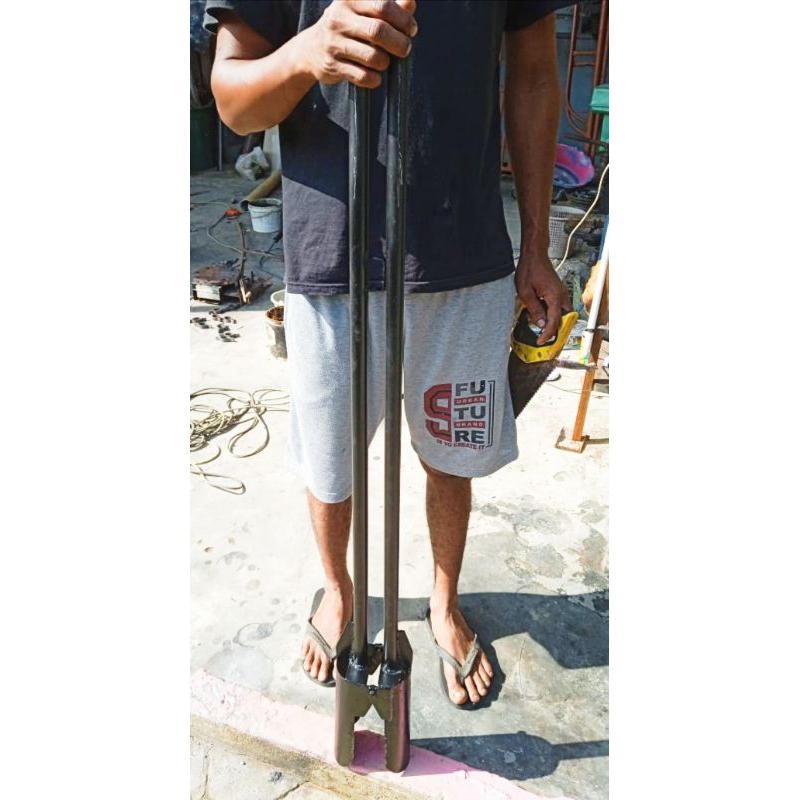 Jual alat penggali lubang tanah/ alat tanah pohon / alat gali lubang ...