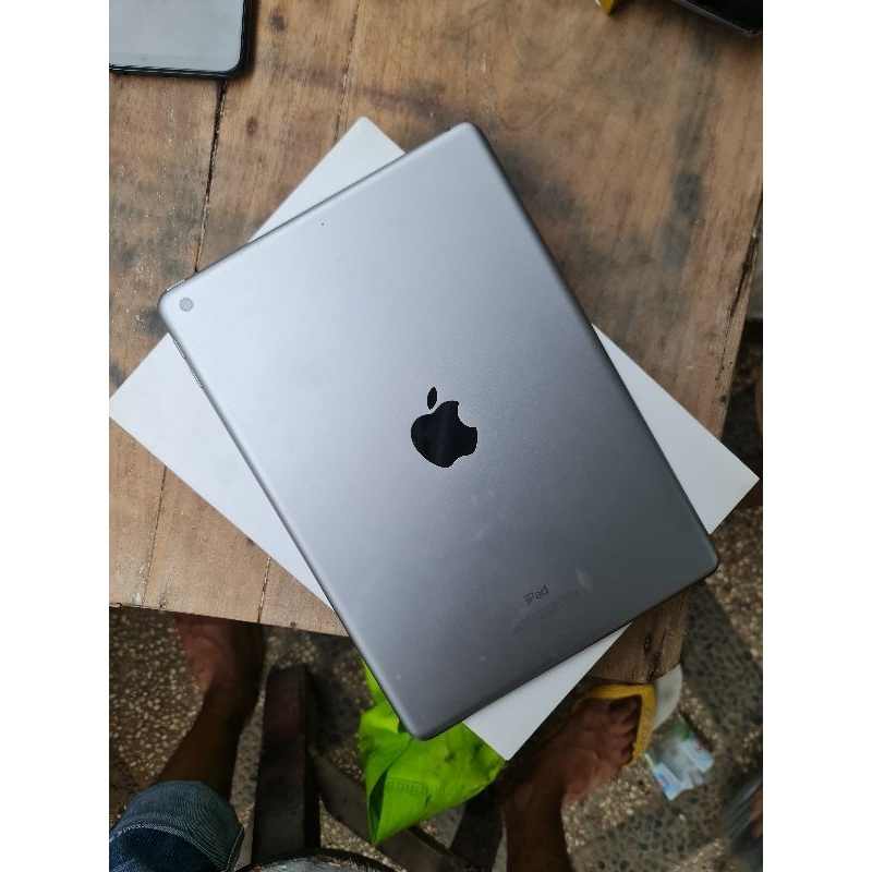 Jual ipad gen 6 fullset | Shopee Indonesia