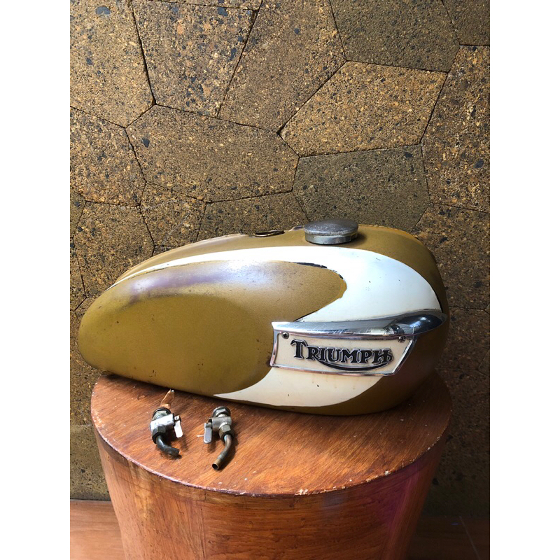 Jual tangki gastank fuel tank triumph T140 Oil In Frame Original ...